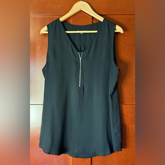 Zac & Rachel | Tops | Zac Rachel Black Sleeveless Blouse With Zipper ...